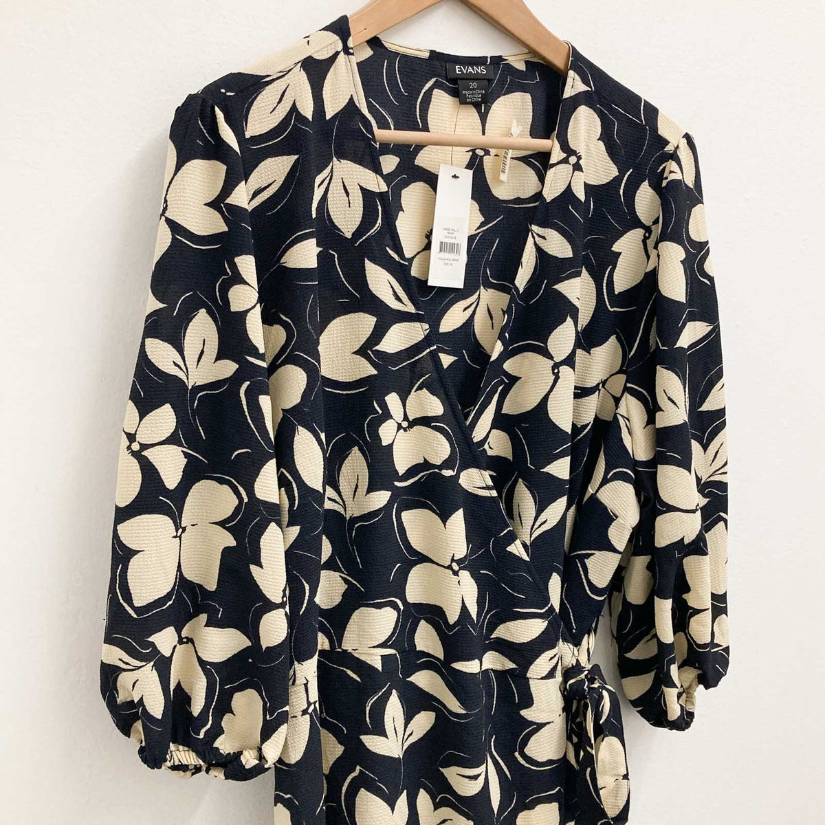 Evans Navy Floral Print Wrap Midi Dress UK 20 – Green Heart Collective